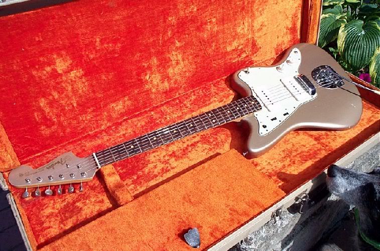 Zhivago's Vintage Hotties - 1963 Fender Jazzmaster - OffsetGuitars.com